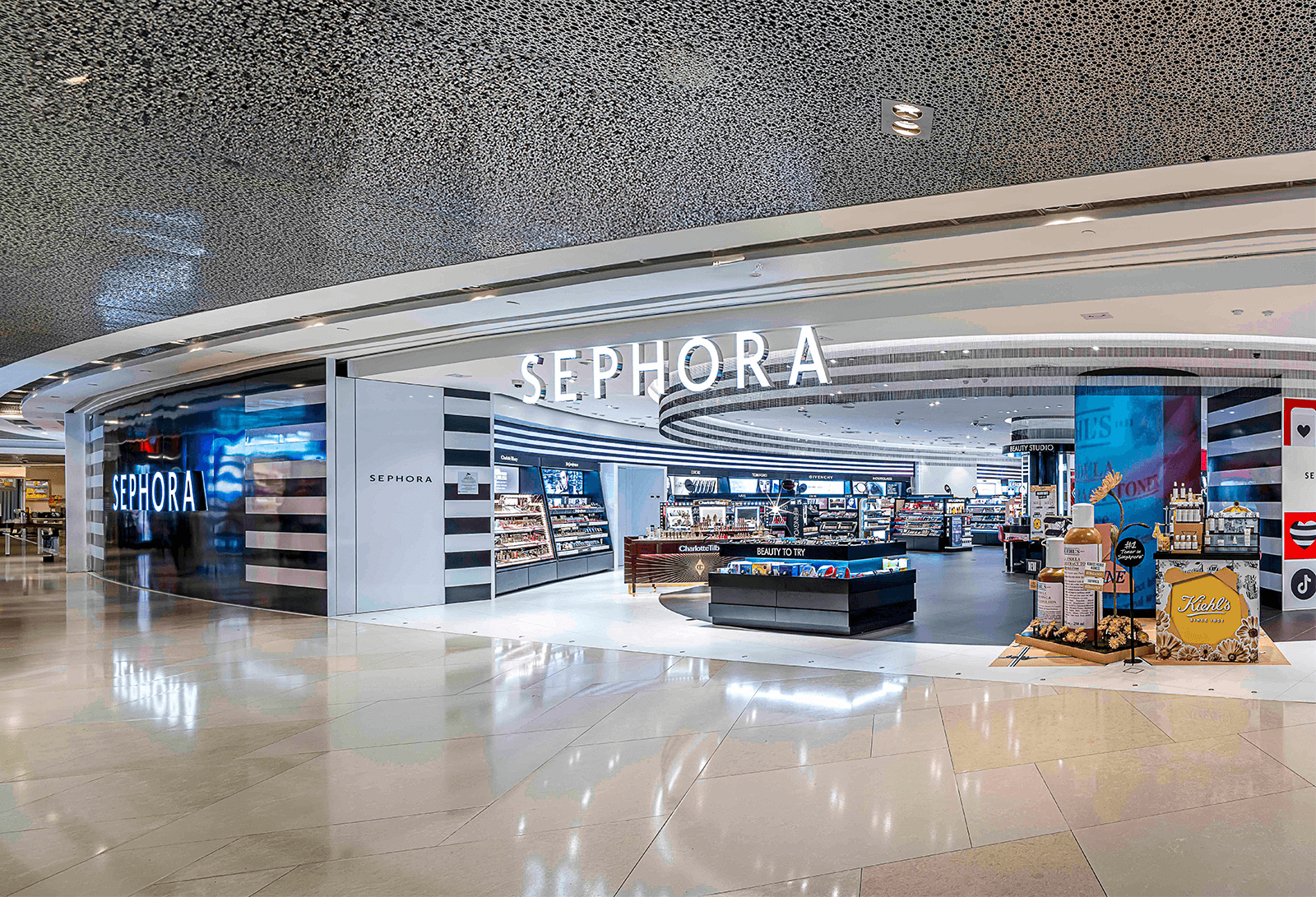 How Sephora Is Pivoting Its Retail Strategy in Asia | BeautyMatter